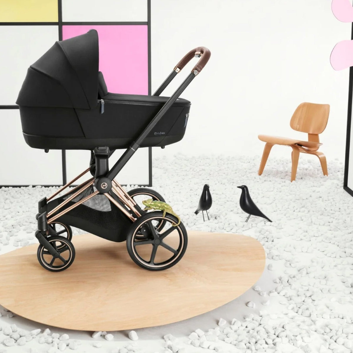Cybex e-Priam Travel System Review: Smart, Stylish & Practical ...